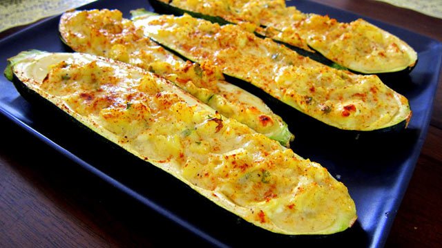 TIKVICE PUNJENE SIROM I JAJIMA