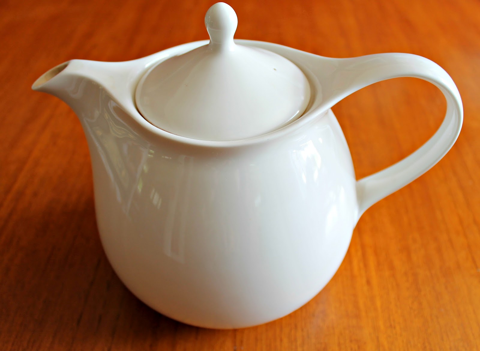 Chez Roo: Let's Get Acquainted & The Tea Squared Tea Cozy Tutorial