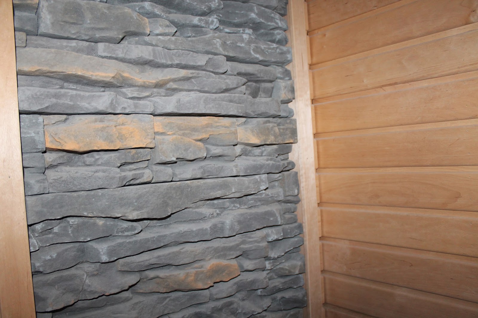 k o t i p o r s t u a: Pesuhuone & Sauna & Pukuhuone