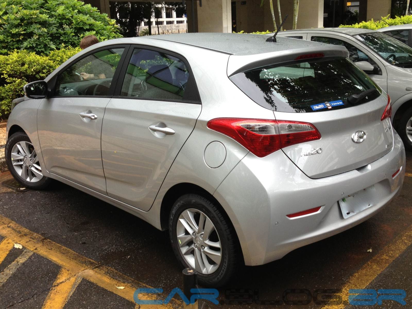 HB20 2013 Premium Automático - preço, consumo e especificações