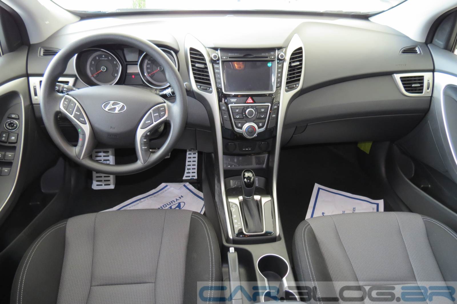 Novo Hyundai i30 2014 chega às concessionárias