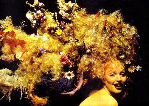 light color sound: Elke