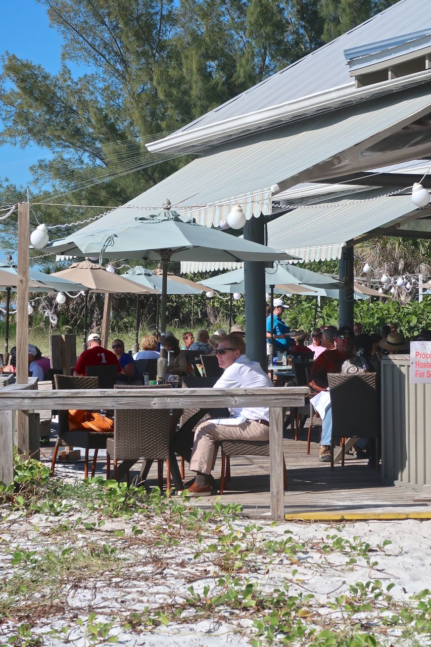 Scrumpdillyicious: The Sandbar: Beachfront Dining on Anna Maria