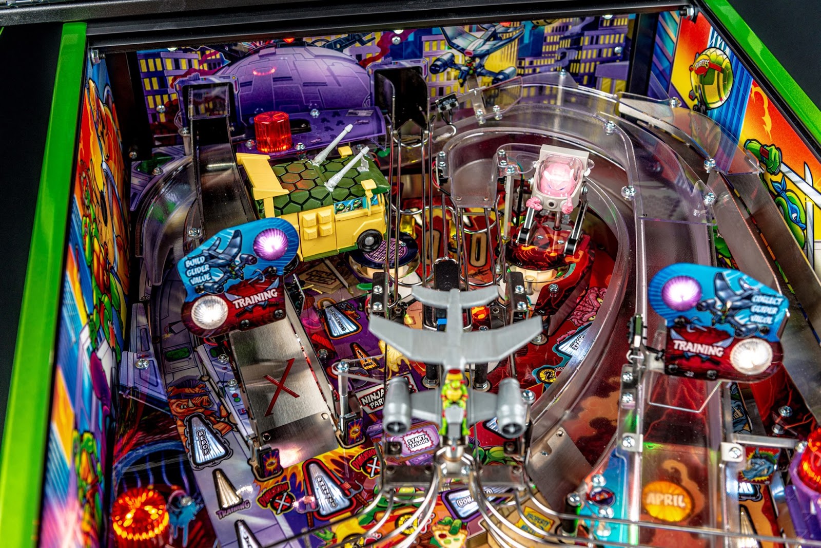 NickALive!: Stern Pinball Unveils New Teenage Mutant Ninja Turtles ...