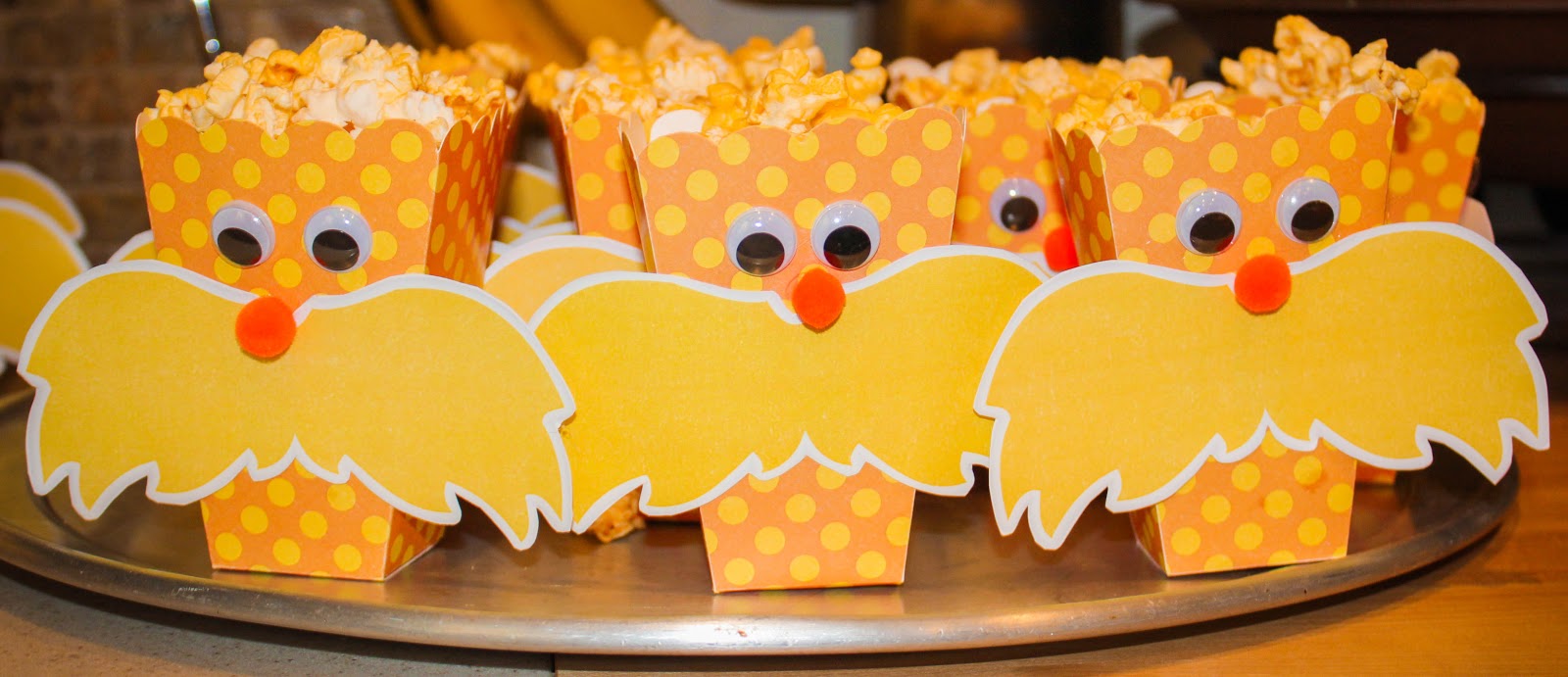 The Party Wall: The Lorax Party (Part 1): The Dessert Table, Food & Drinks