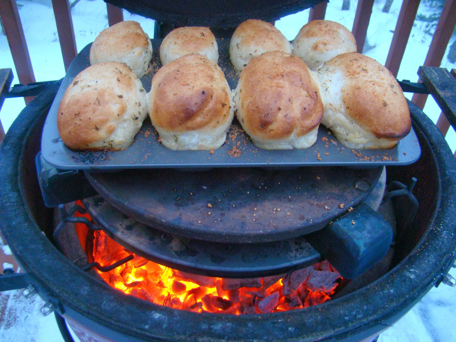 HRM CREATIVE BBQ: Garlic Italian Bread on the BBQ!
