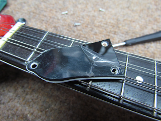 Eastwood 'Ricky' Electric Mandolin Setup Crawls Backward (When Alarmed)