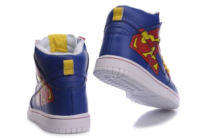Orbit Cinta Anexandria: Nike Dunk High Superman Shoes