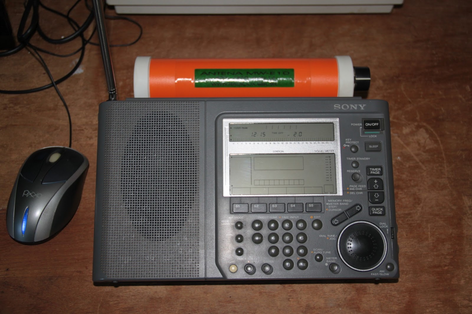 Sony ICF SW77 ~ O Rádio na História