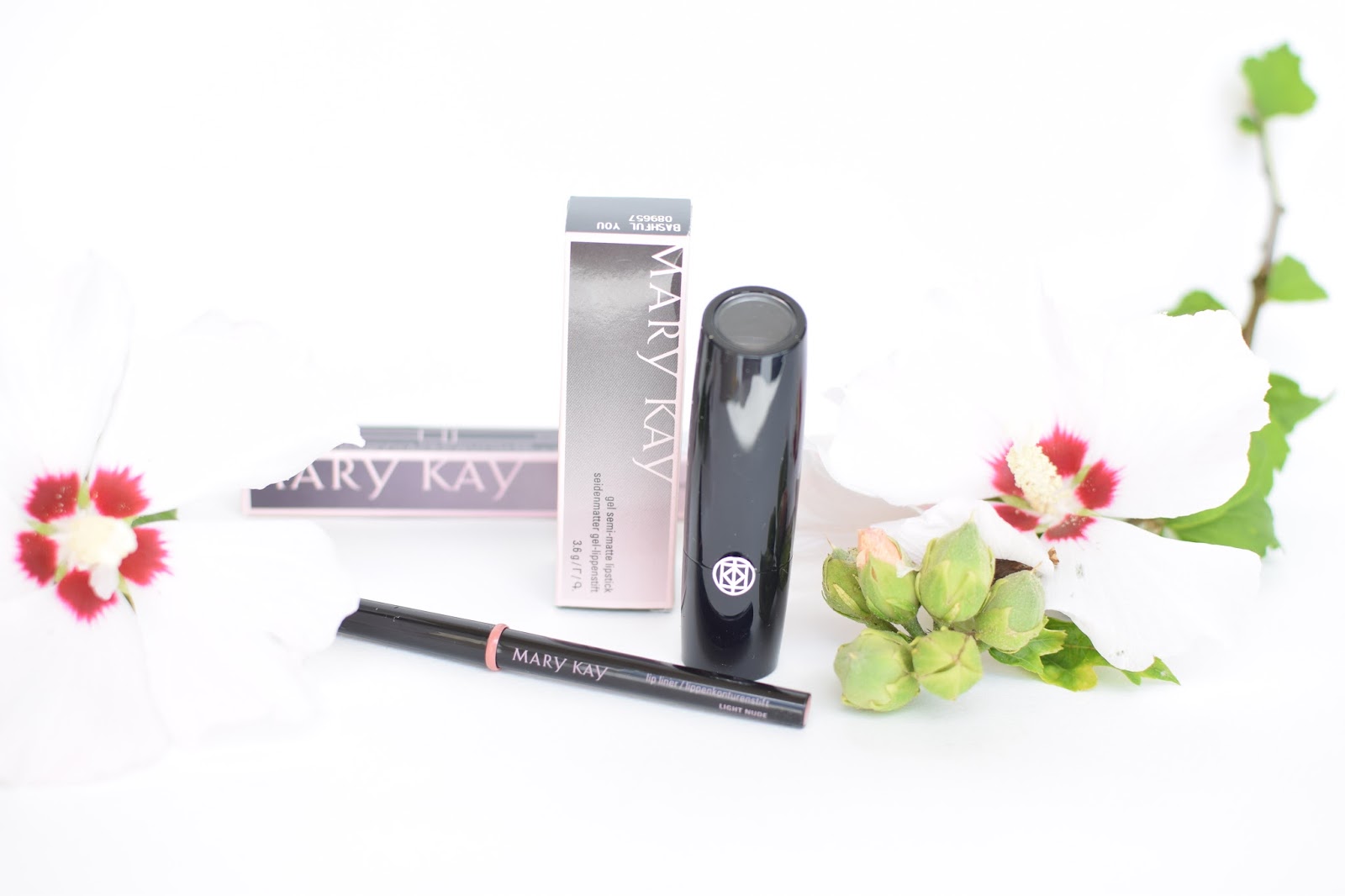 Novinky a líčenie s Mary Kary - www.fromlenka.sk