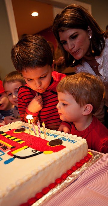 Hampton Paper Designs: Jackson's 4th Birthday: Firetruck Party Revealed