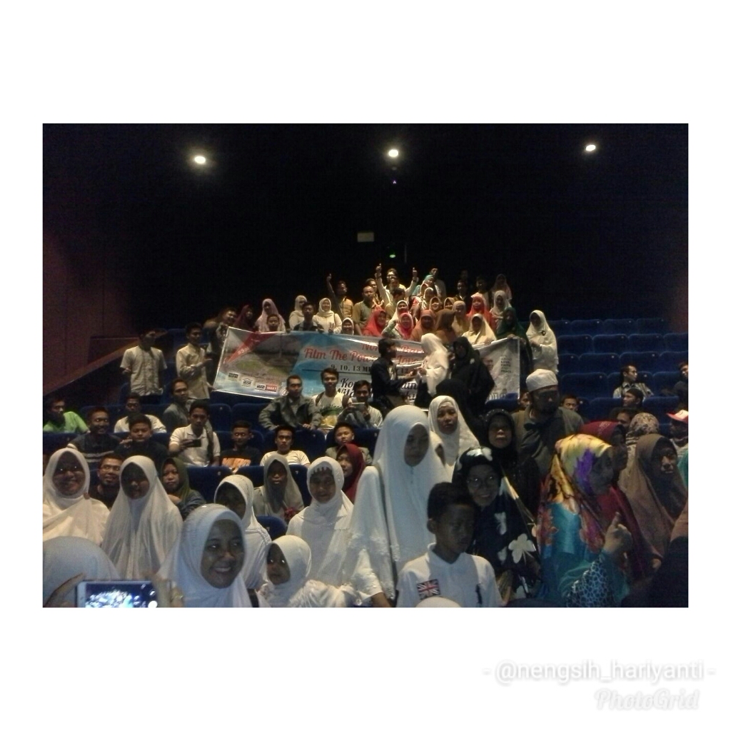 REVIEW FILM 212 THE POWER OF LOVE - www.anekaresma.com