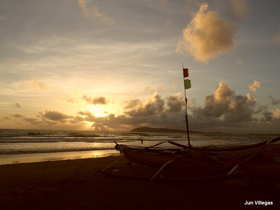Smart Backpacker: Bagasbas Beach, Daet, Camarines Norte