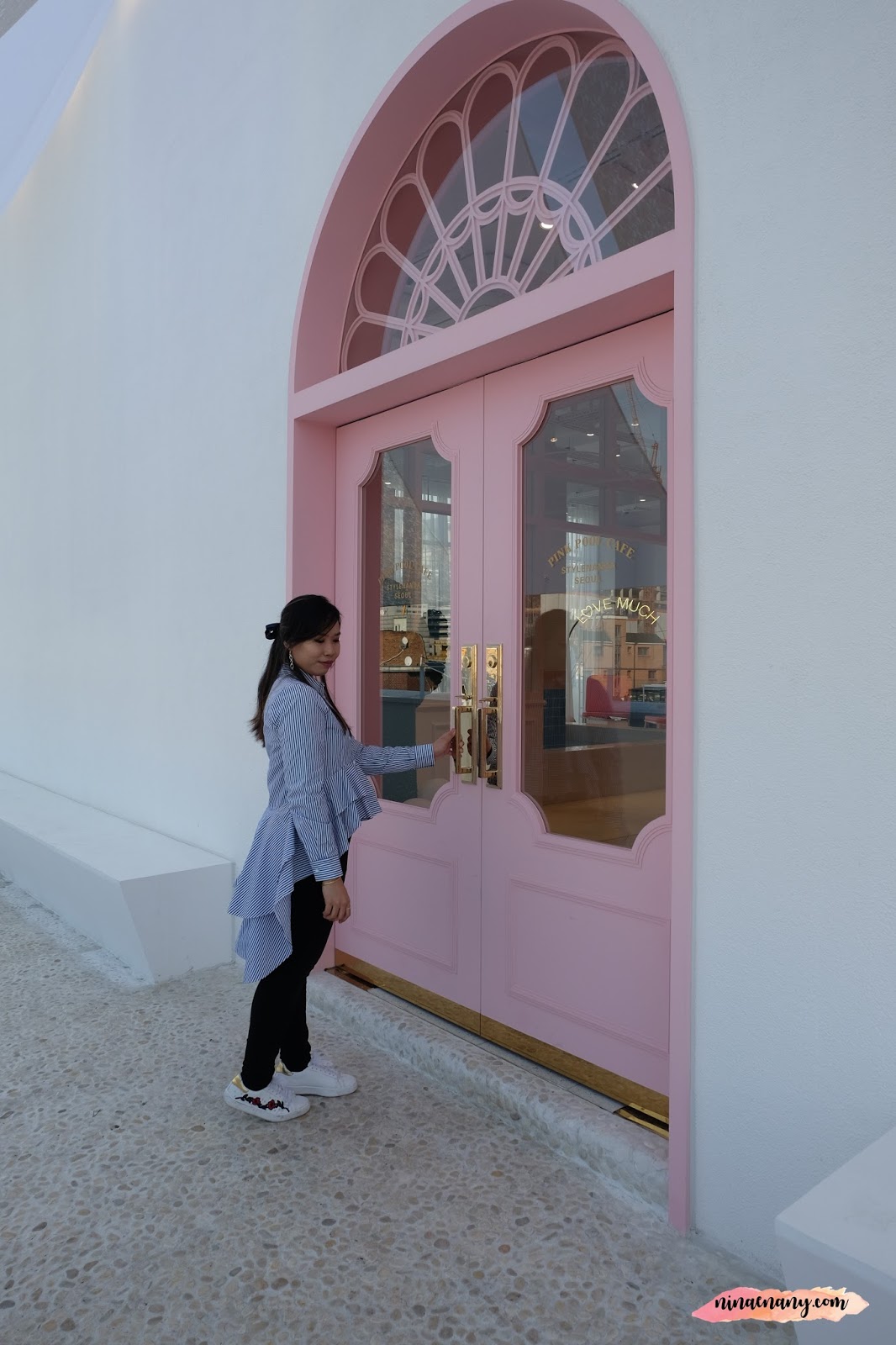 [Travel] #CaféSeries 11 – Stylenanda Pink Pool Café Flagship Store in ...