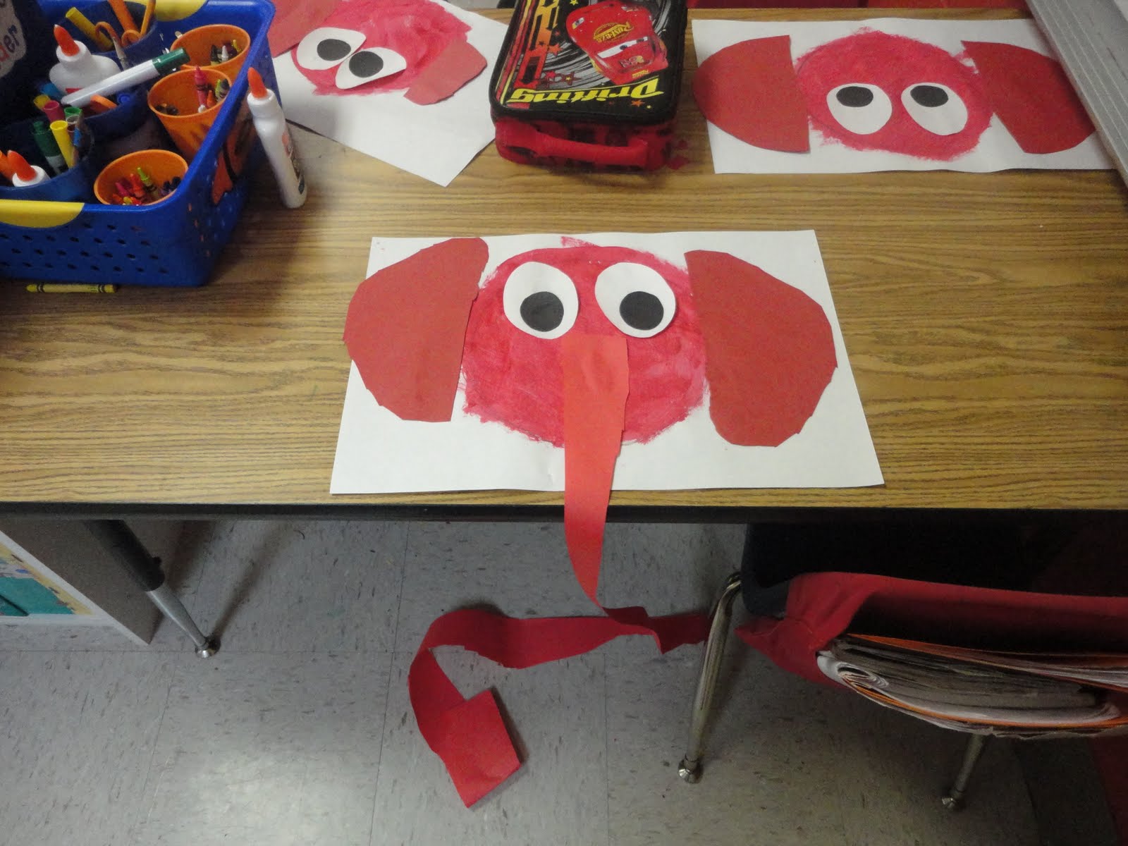 Krazy for Kindergarten Goes to 3rd!: We're Going to the Zoo, Zoo, Zoo ...