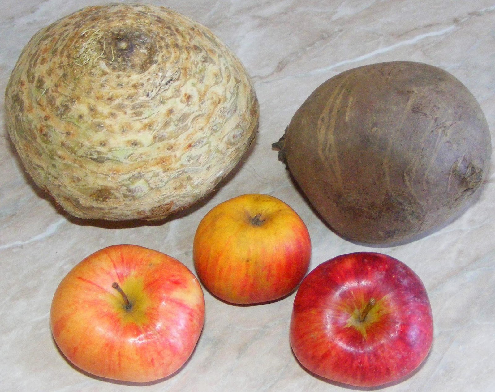 Suc de telina sfecla rosie si mar | Preparatedevis.ro