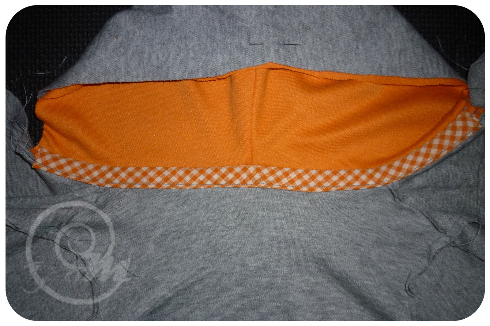 Tes Pes al Miayo: Cómo coser una capucha con "style"