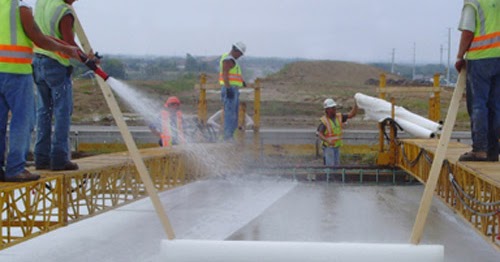 Engineers Head-Quarter: Curing method for Concrete Structures.