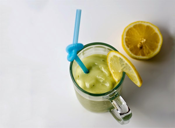 [Filipino Recipes] Avocado Milkshake - All Asian Recipes For You