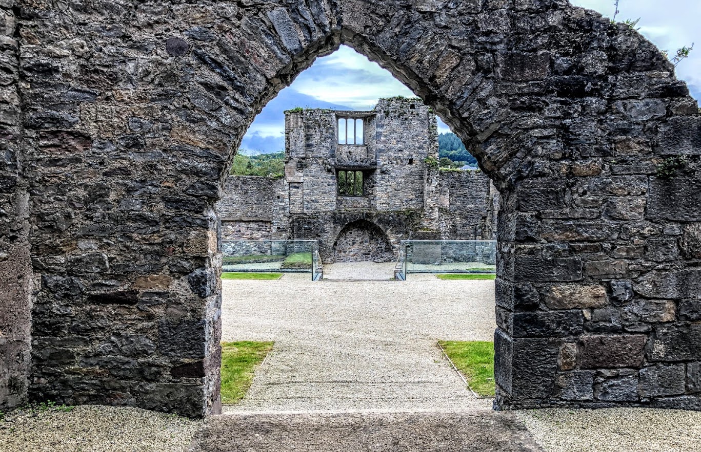 Patrick Comerford: The Ormond Castle in Carrick-on-Suir includes ...