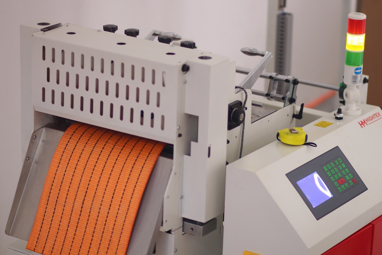 sewingautomation: Automatic hot knife cutting machine for 300mm wide ...