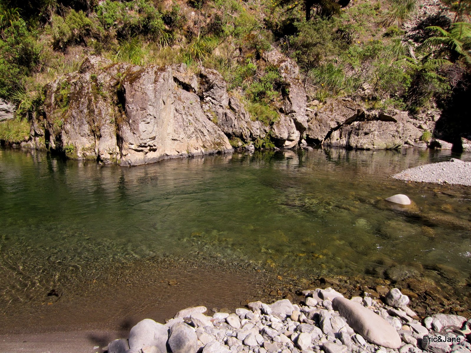 Oroua River & Iron Gate Gorge Walk,Ruahine Forest Park