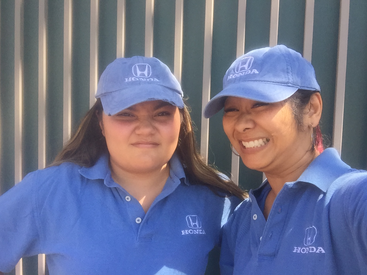 wan life to live: hey, look, i'm a helpful honda guy!