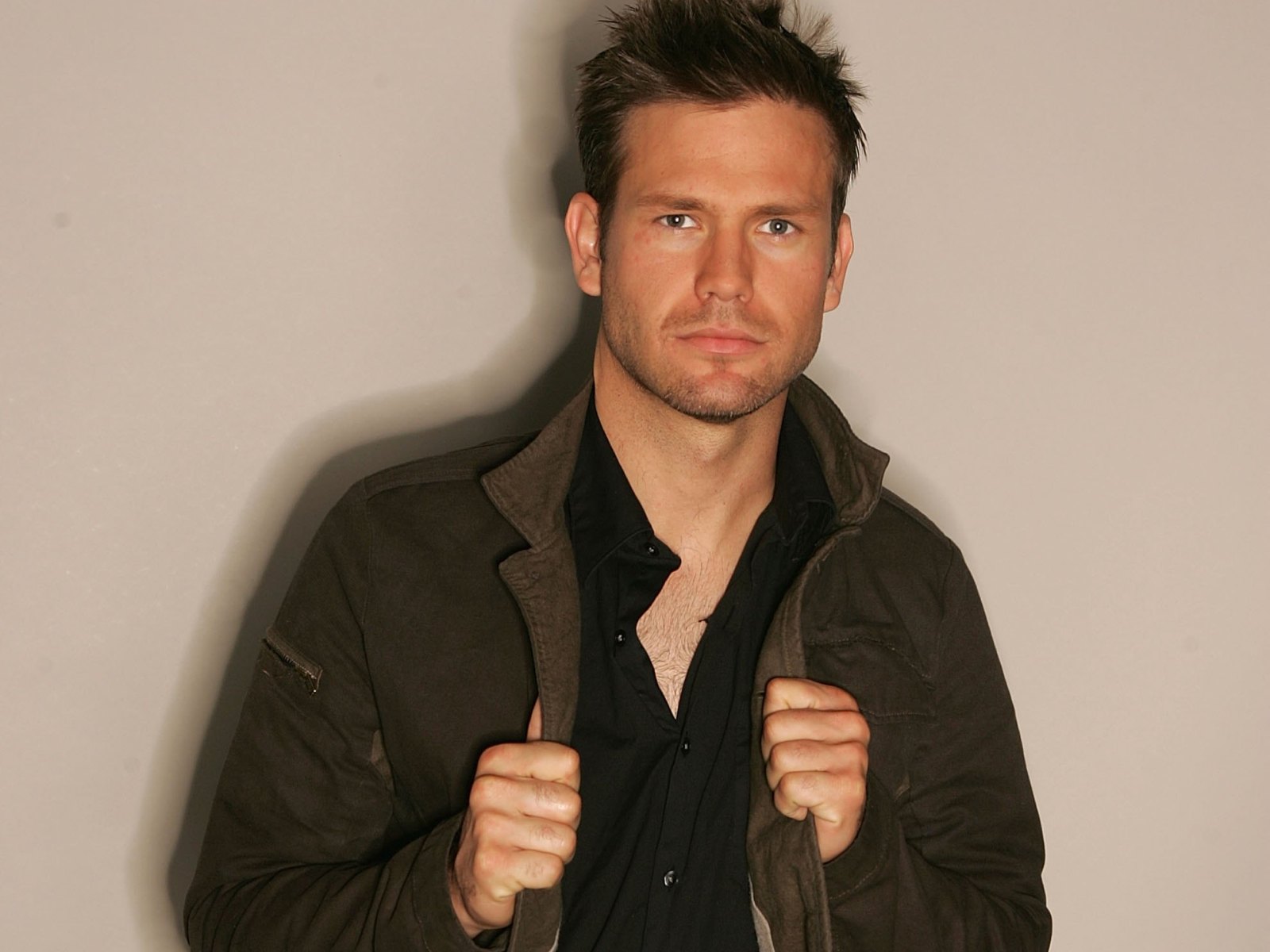 Matthew Davis Photos | Tv Series Posters and Cast