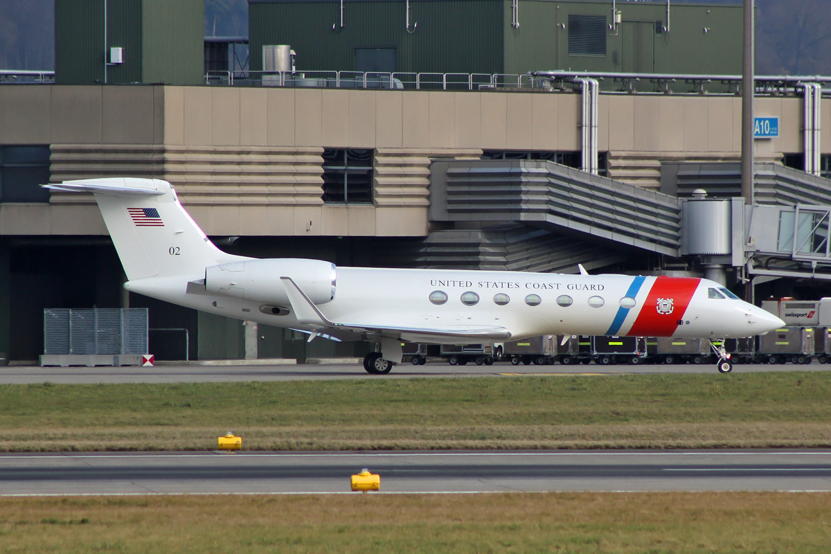 Eastwings: C-37B * Gulfstream G550 * United States Coast Guard USCG * 02