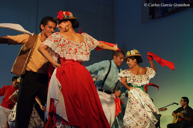 Lima Freelance: Zamacueca