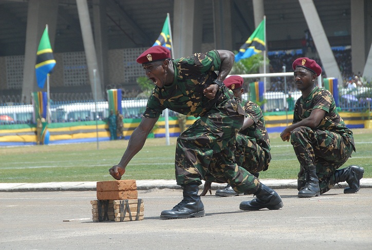 MAKOMANDOO JWTZ WAACHA GUMZO MIAKA 55 YA UHURU