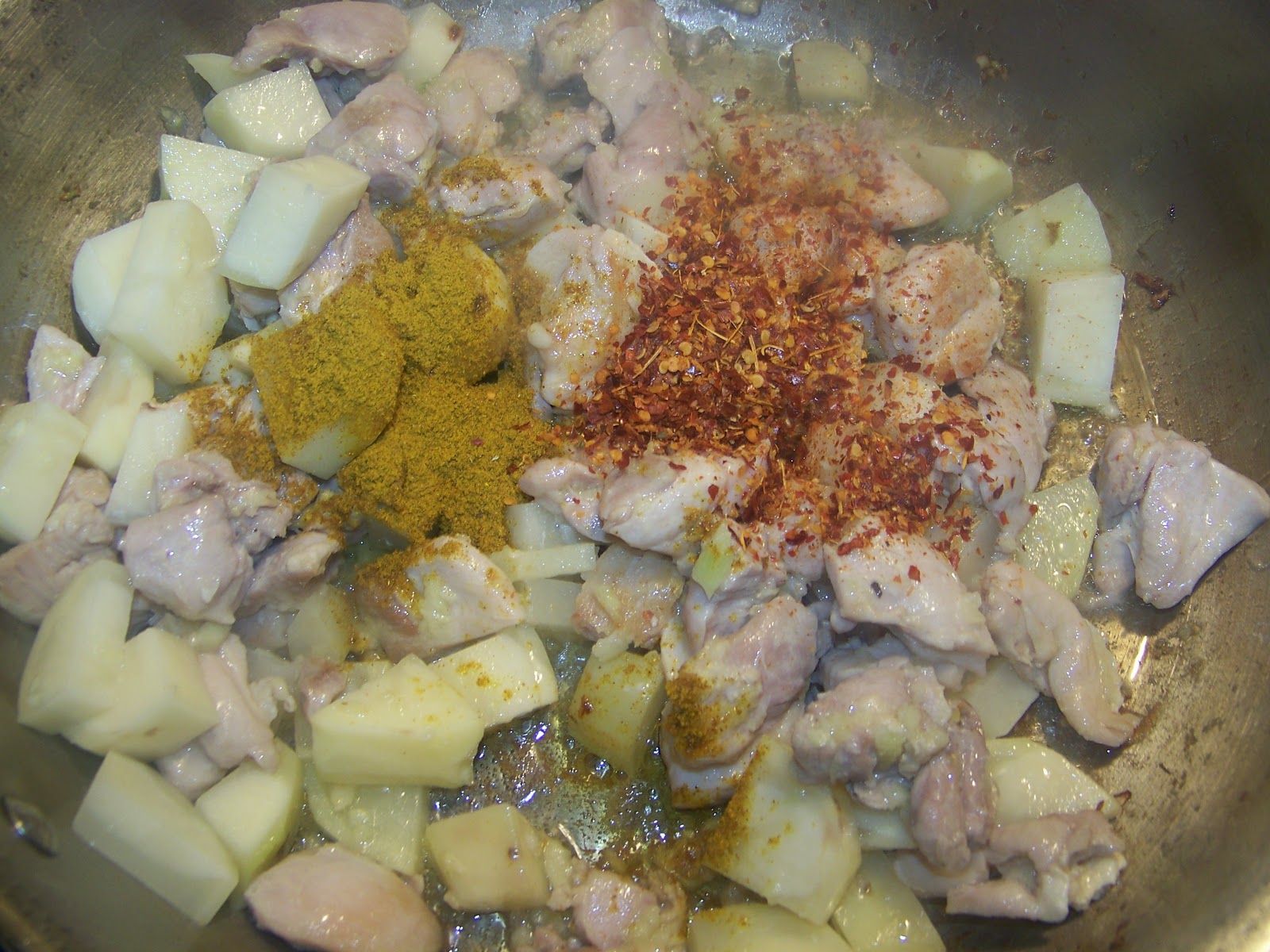 Kitchen Simmer: Chinese Chicken Curry Stir Fry