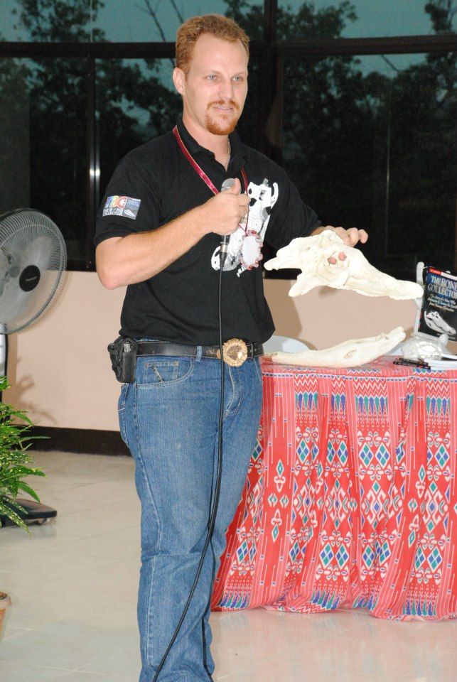 LIBRARY AND INFORMATION SCIENCE: 21st LIS Month and 78th National Book Week