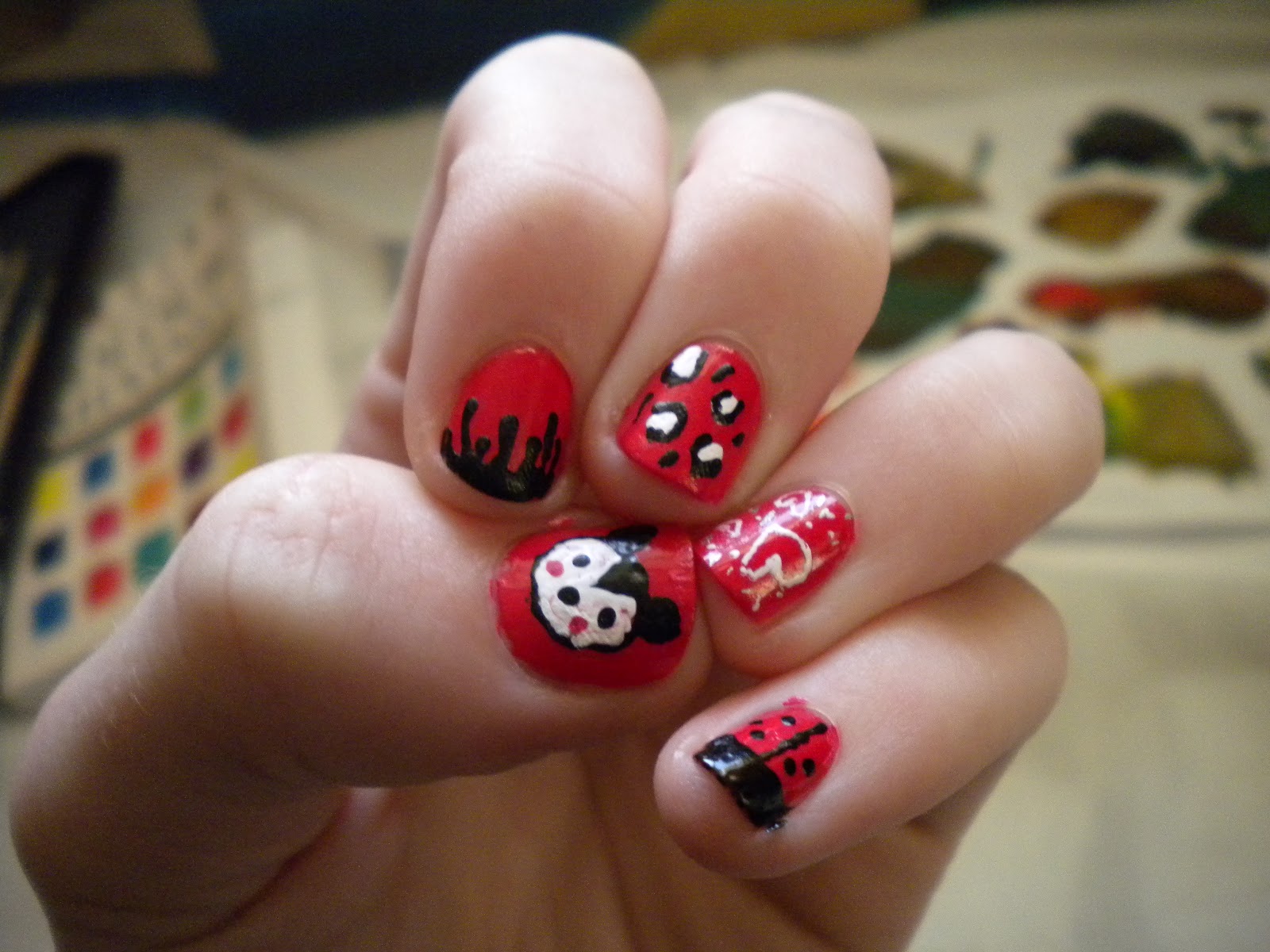 Maeve's fashion: Random nails!!