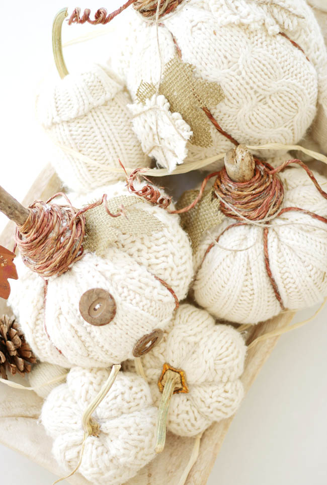 Sweater Pumpkins - DIY Creative Team - Remodelando la Casa