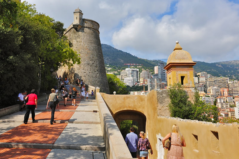Merlin and Rebecca: Castle Hunting: Le Rocher de Monaco