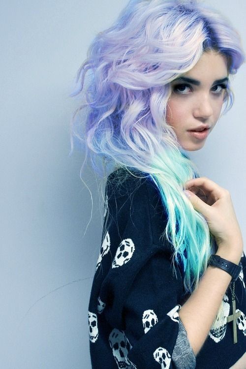 Chloe's Emporium: Today's hair inspiration- My little pony!!!