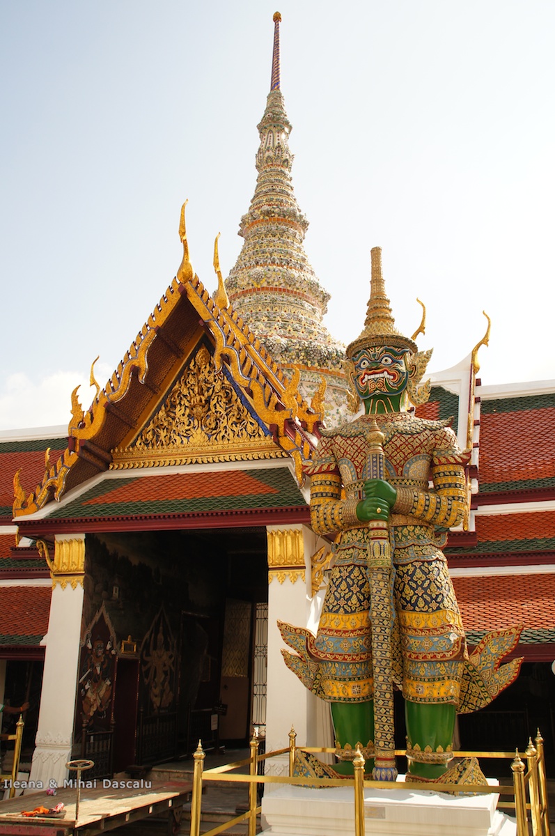 Noi6 Around-the-World: The Land of Siam