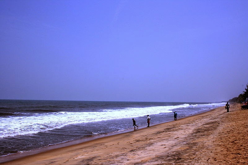 Godwin Holidays: Cherai Beach - another attraction near the Queen of ...