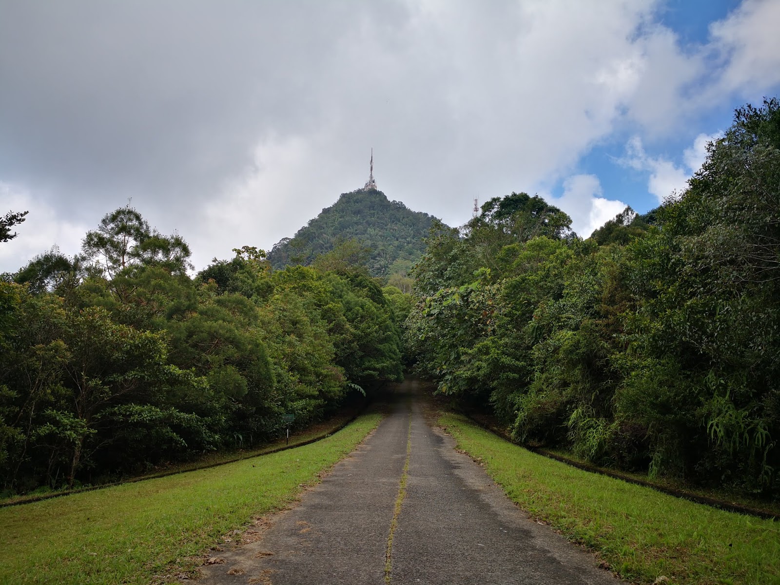 AZLAN RUMADI: HUJUNG MINGGU HIKING DI GUNUNG SERAPI, KUBAH NATIONAL ...