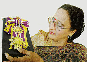 மலேசிய புதுக்கவிதை களஞ்சியம்: எல்லாம் இழந்தும் - நா.பச்சைபாலன்