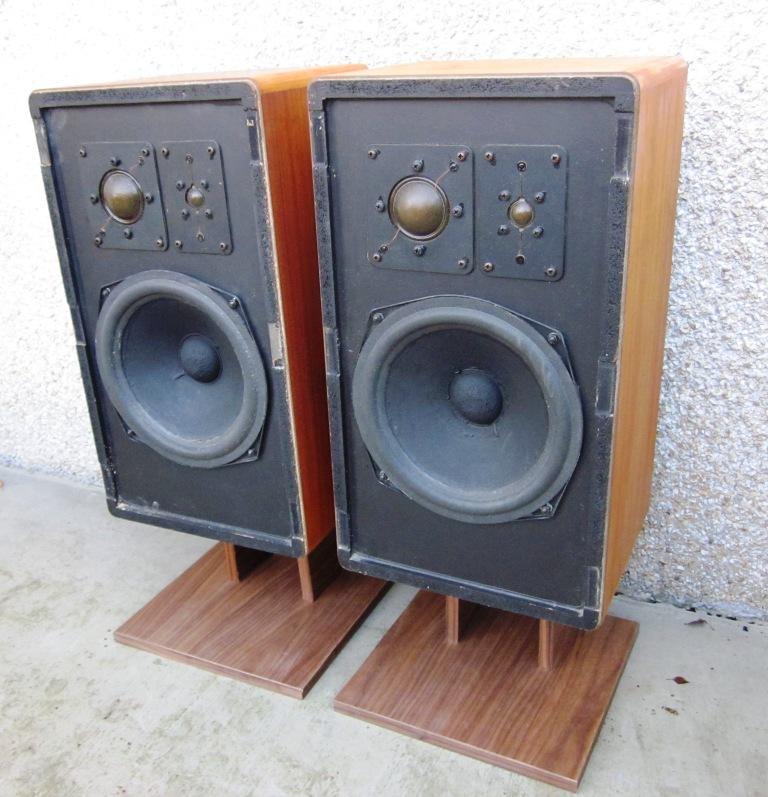 Speakerholic: Braun L830