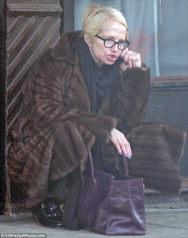 Bringing Home The Birkin: Ellen Barkin Barking in Her Phone With Birkin ...