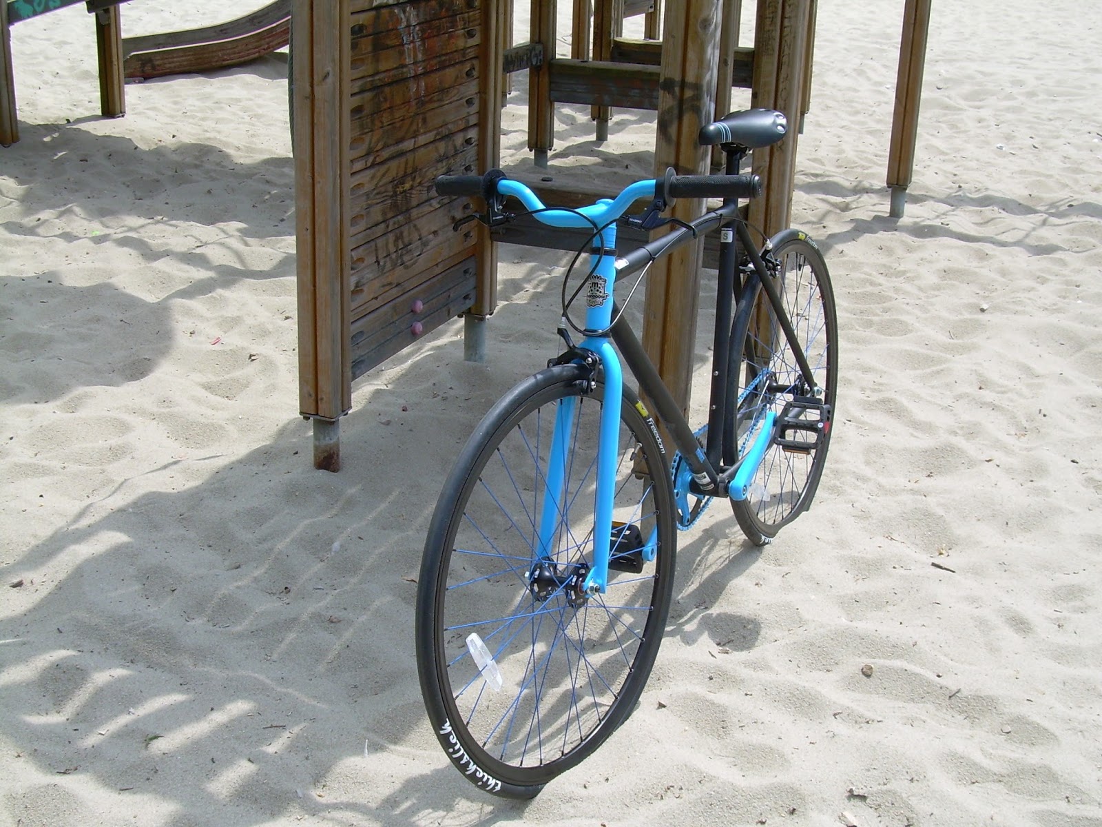 MADJH BIKER: Bicicletas fixed y single Speed o piñon libre Vs piñon fijo.