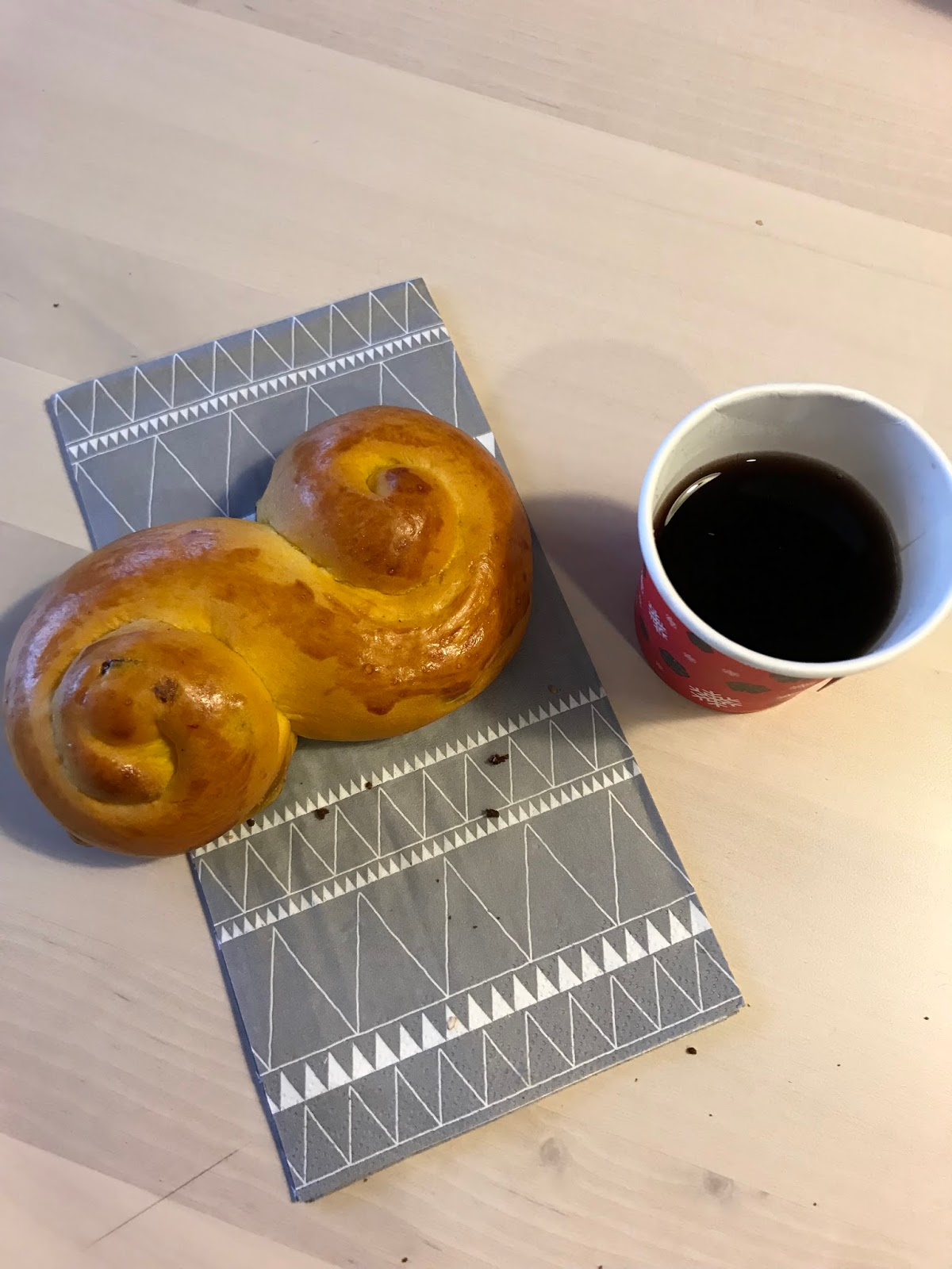 s.m.i.l.e: Luciafika