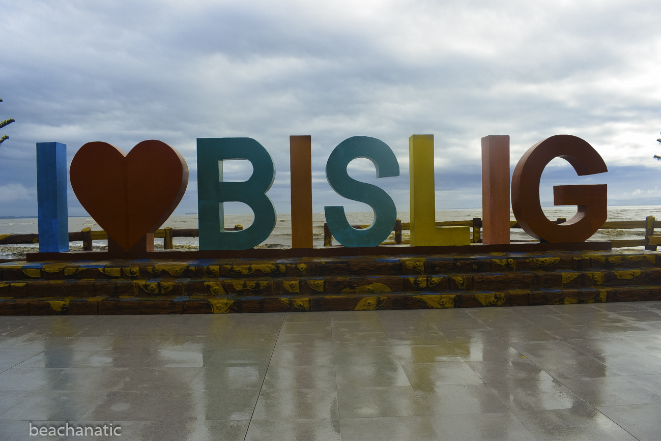 BEACHES AND CHURCHES: March 2017