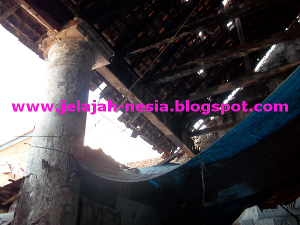 Gedung Setan Yang Terkenal Di Surabaya - Kompasiana.com