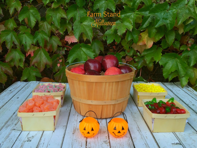Jac o' lyn Murphy: Farm Stand Halloween