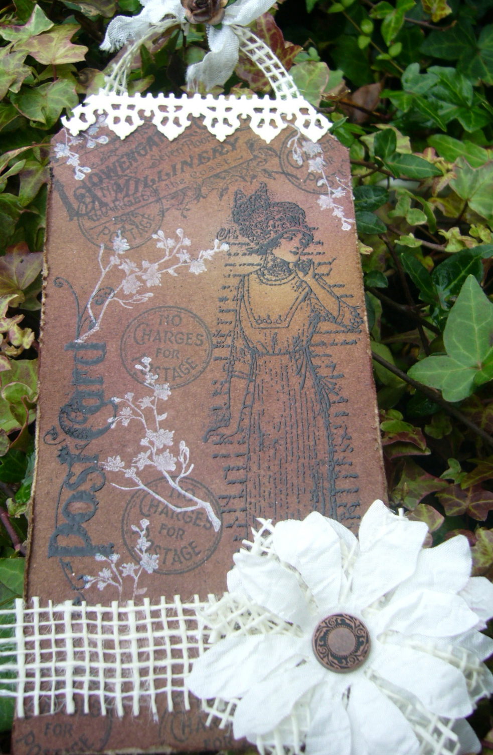 Words and Pictures: A Romantic Postcard