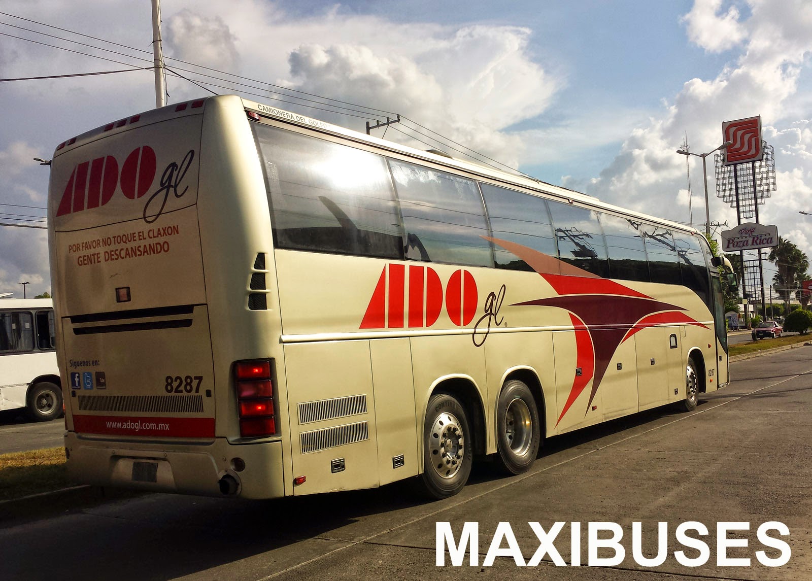 MAXIBUSES: ADO GL